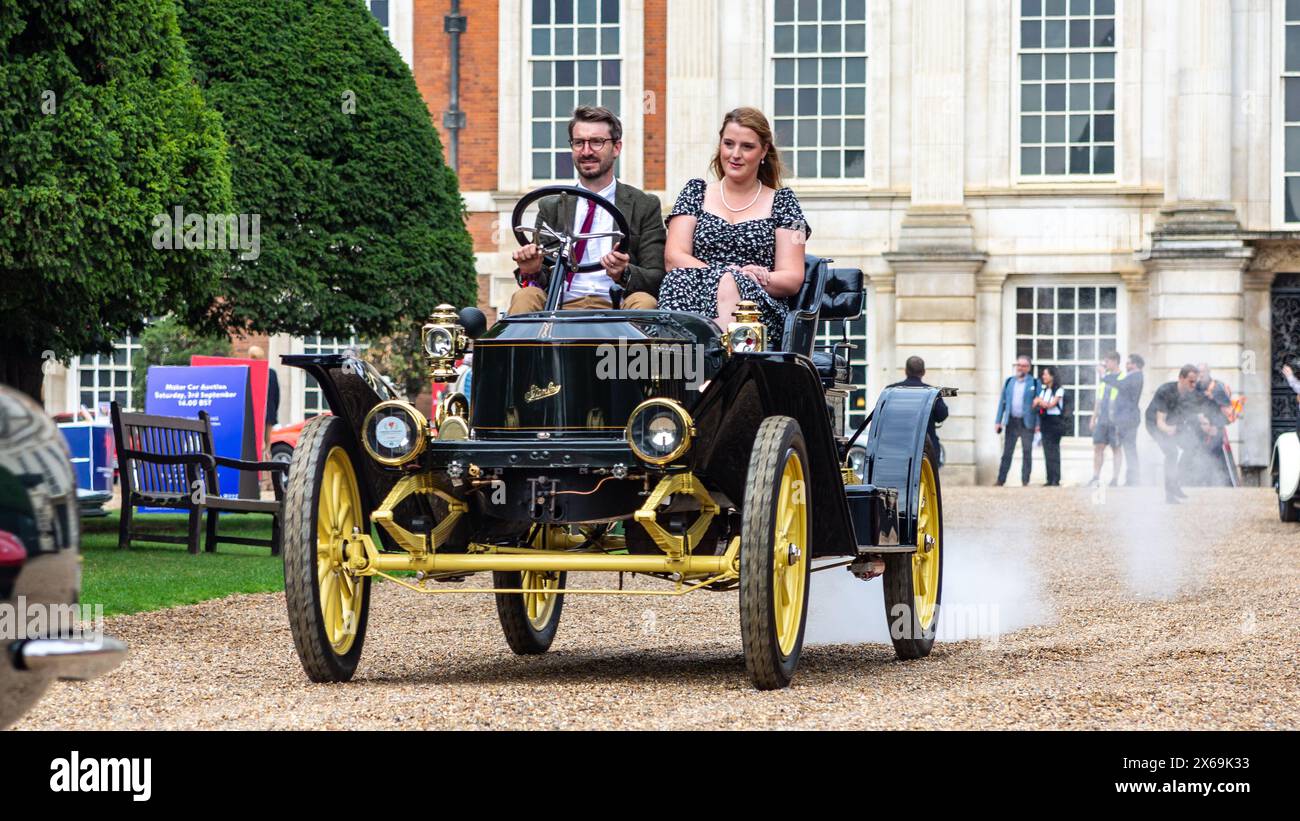 Stanley steam car at the Concours of Elegance - Hampton Court Palace ...