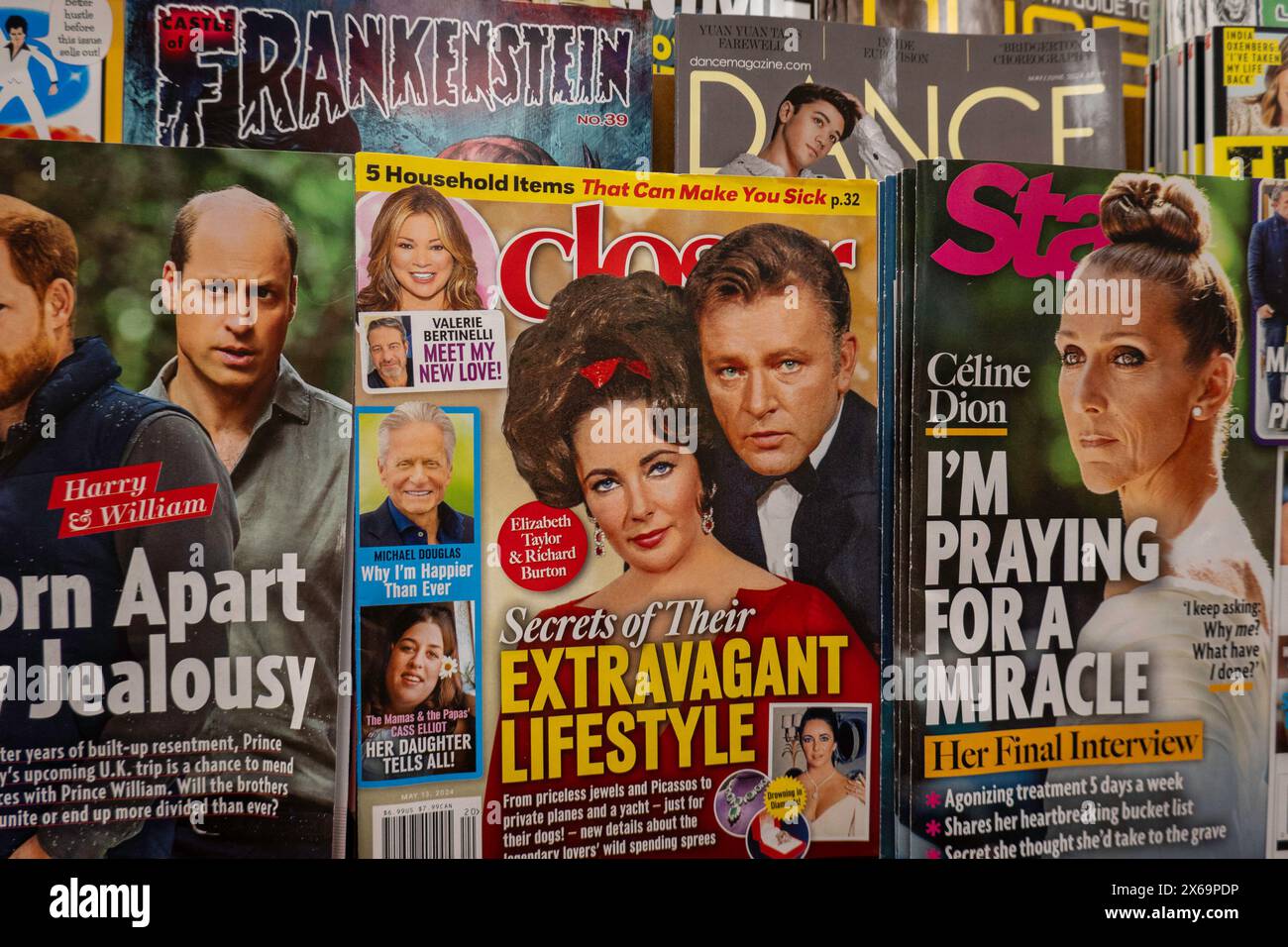 Elizabeth taylor magazine cover hi-res stock photography and images - Alamy