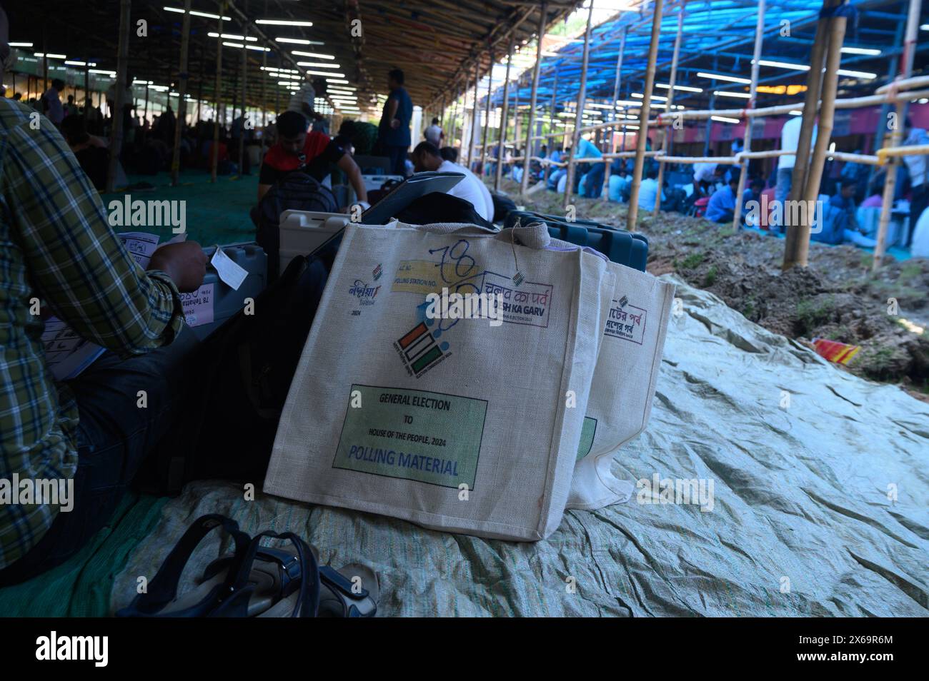 Ballot unit hi-res stock photography and images - Alamy