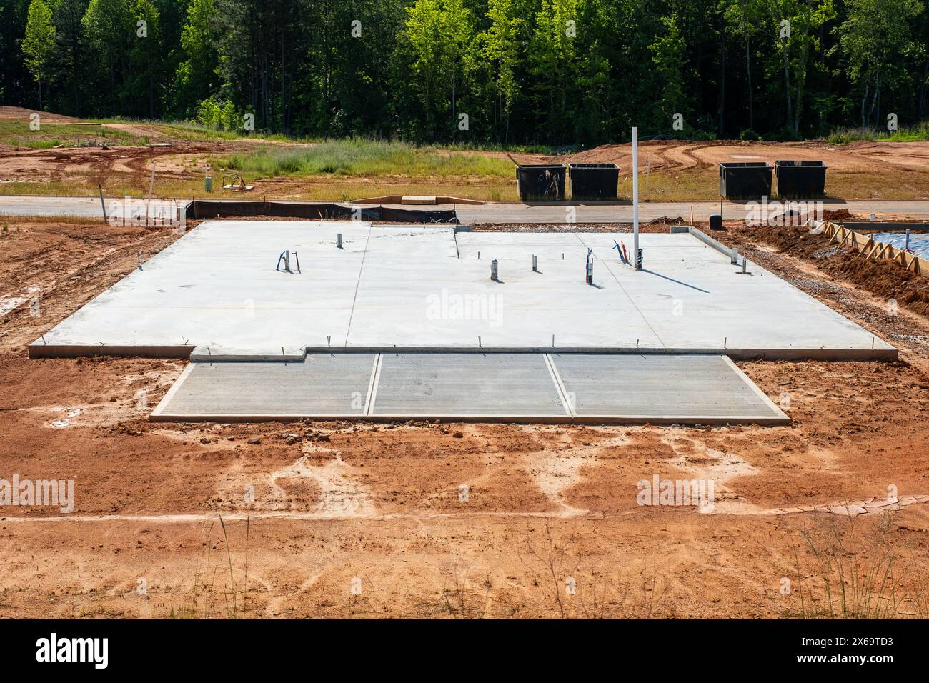 Slab on grade hi-res stock photography and images - Alamy