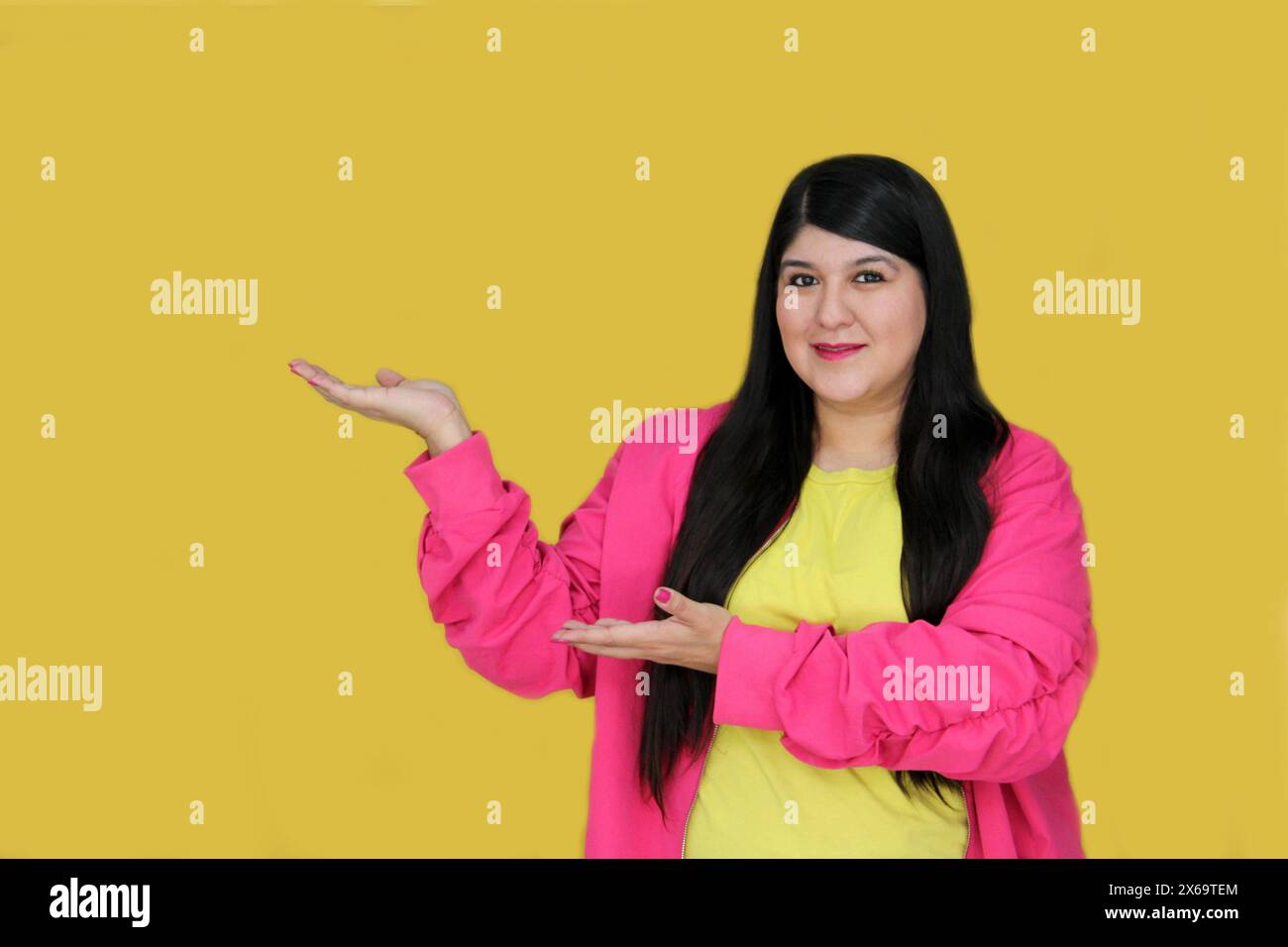 Latina woman chubby hi-res stock photography and images - Alamy