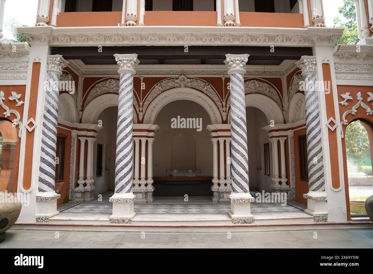 The Durga Dalan (place of worshipping Durga) inside the courtyard of ...