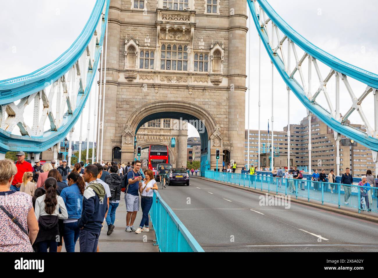 Tower Bridge London, world famous heritage listed bascule bridge ...