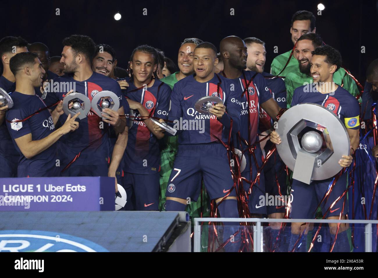 Ethan Mbappe, Kylian Mbappe, Marquinhos of PSG and teammates celebrate ...