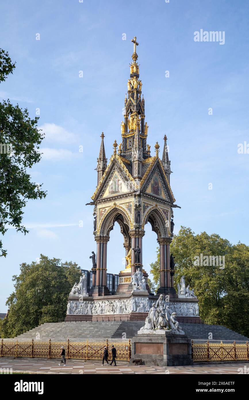 Albert Memorial in Kensington Gardens London, Grade 1 listed heritage ...