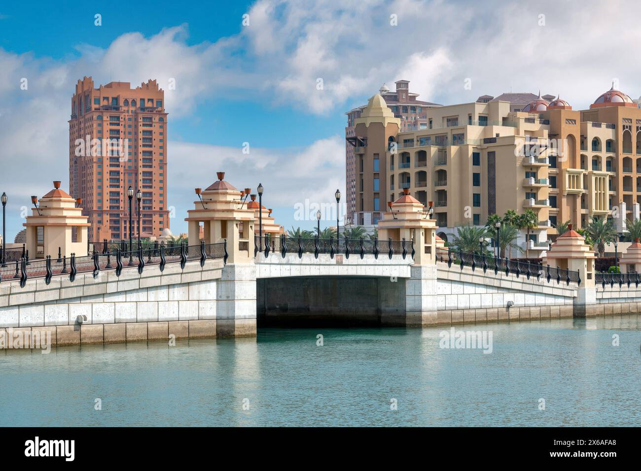 Downtown view of Peral Qatar Porto Arabia Stock Photo - Alamy