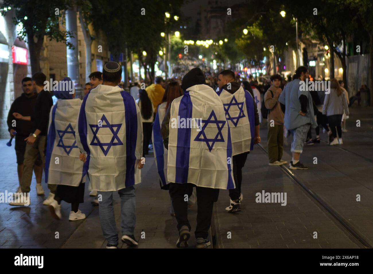 JERUSALEM - MAY 13: Jaffa road packed with Israelis as they celebrate ...