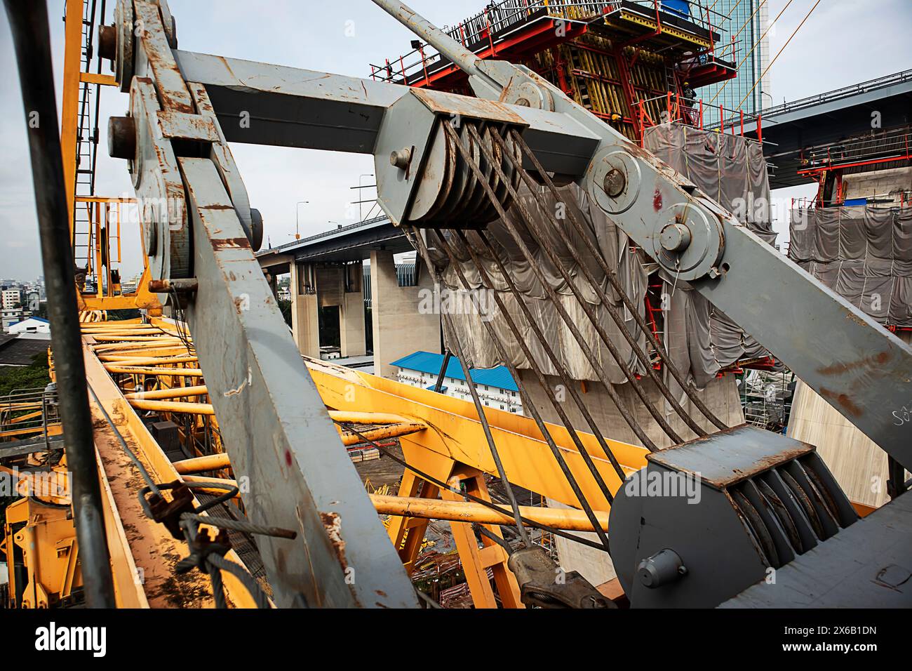 Crane safety guidelines hi-res stock photography and images - Alamy