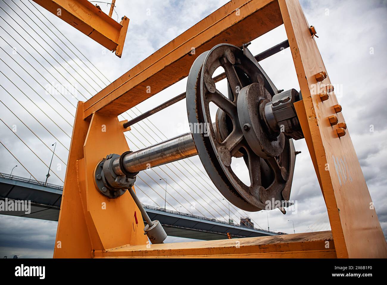 Rear tower crane sling pulley Stock Photo - Alamy