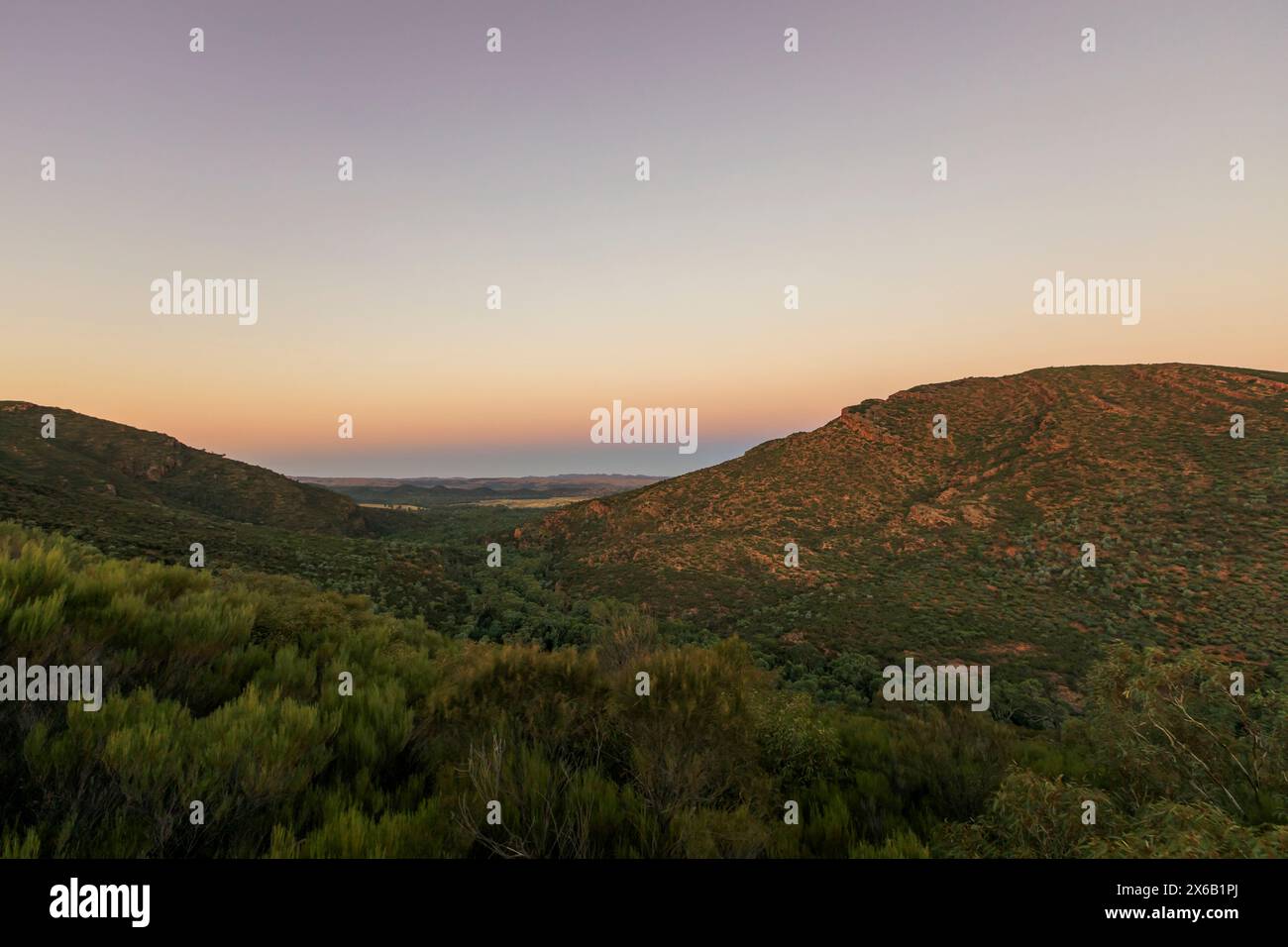 Flinders ranges national park hi-res stock photography and images - Alamy