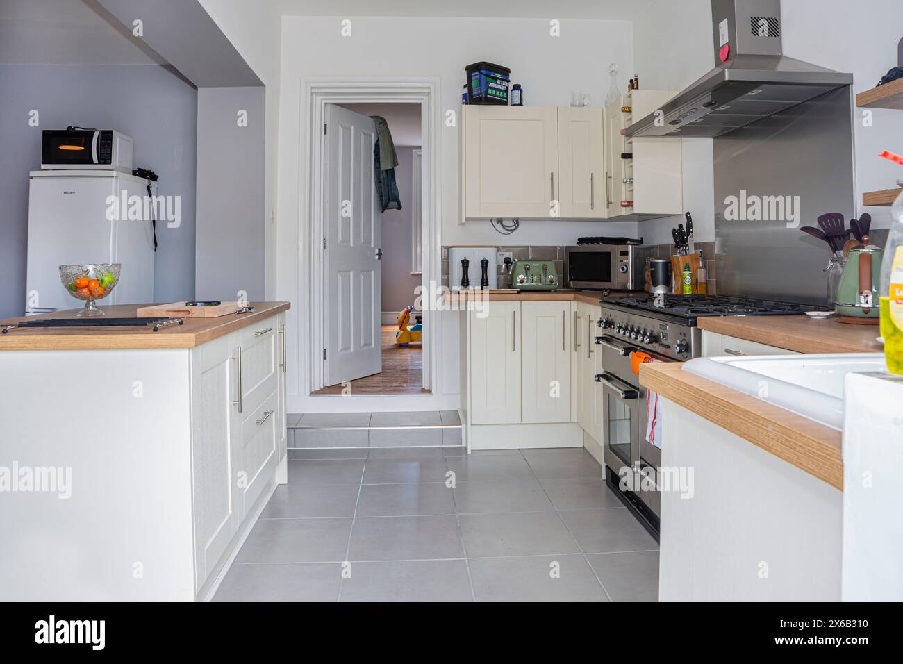 Working home view hi-res stock photography and images - Alamy