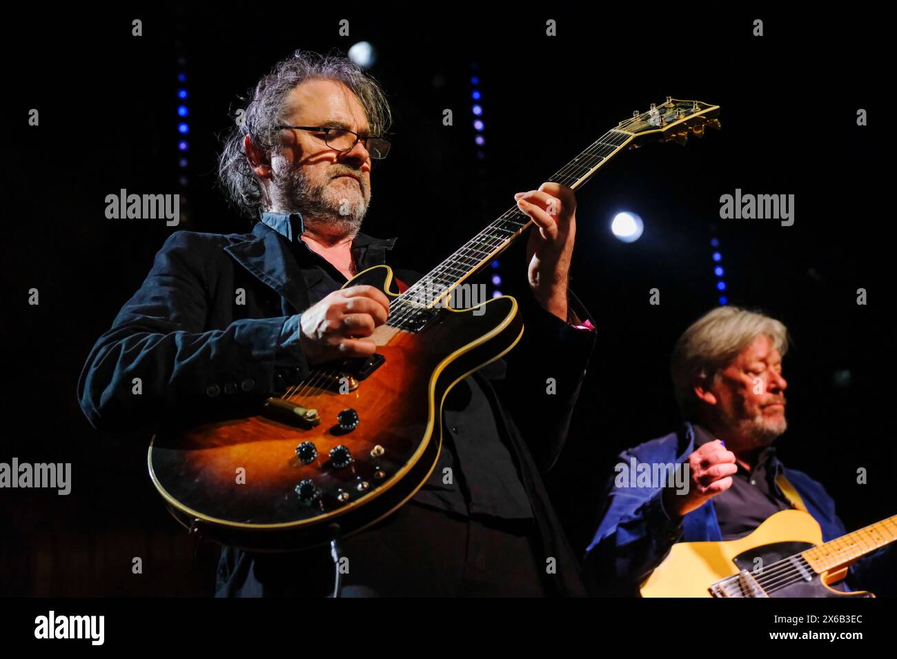 Paul Stacey and Andy Caine of the Royal Scammers performing at the ...