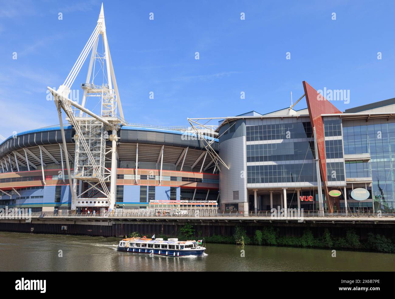 Principality stadium hi-res stock photography and images - Alamy