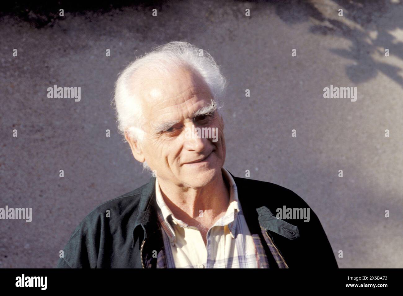 Michel SERRES - Date : 19940901 ©John Foley/Opale.photo Stock Photo - Alamy