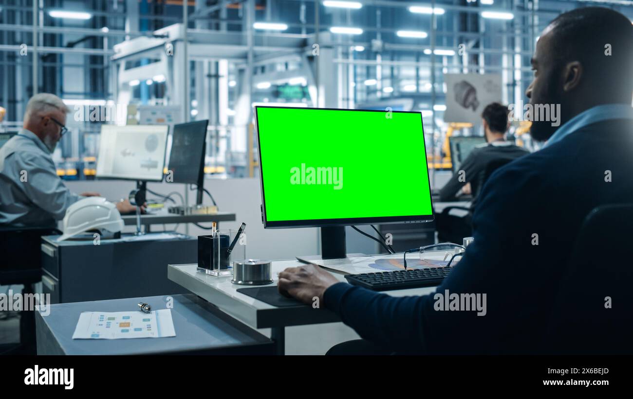 Construction worker green screen working hi-res stock photography and ...
