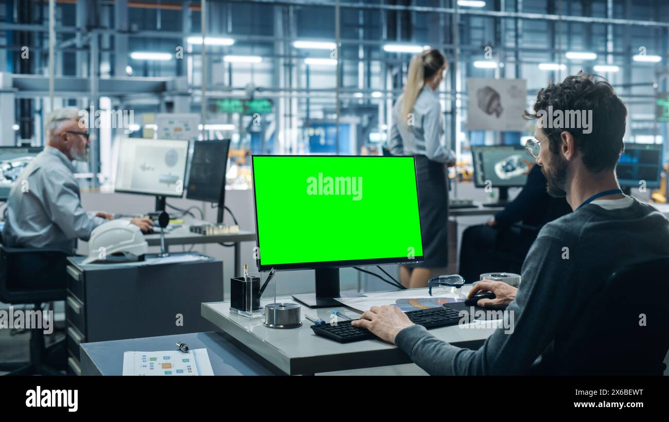 Construction worker green screen working hi-res stock photography and ...