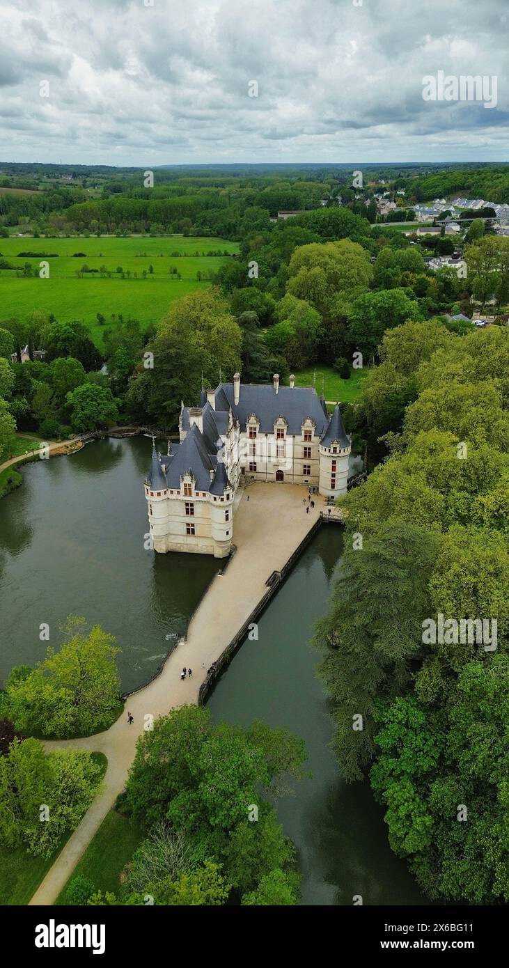 Drone photo azay le rideau castle france hi-res stock photography and ...