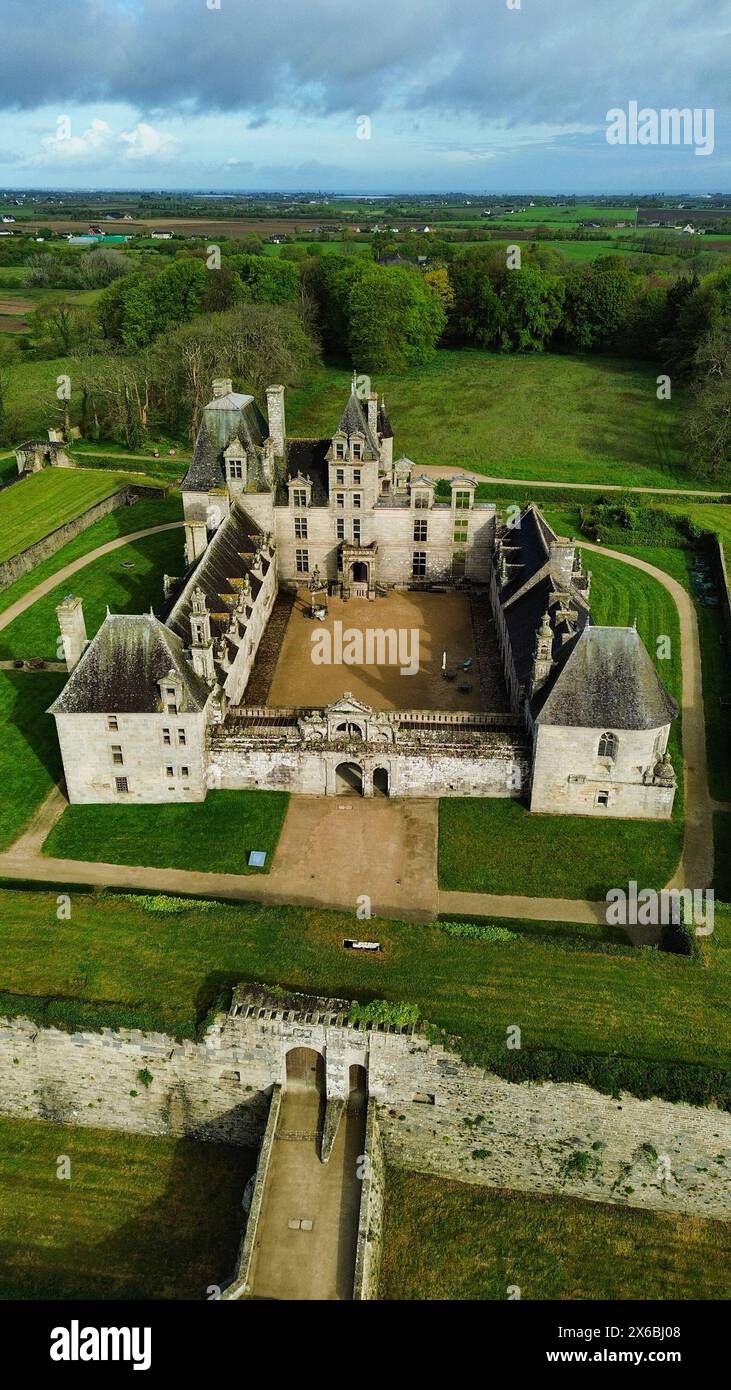 Chateau de kerjean france hi-res stock photography and images - Alamy