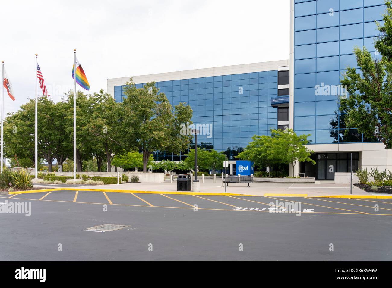 Intel headquarters in Santa Clara, California, USA Stock Photo - Alamy