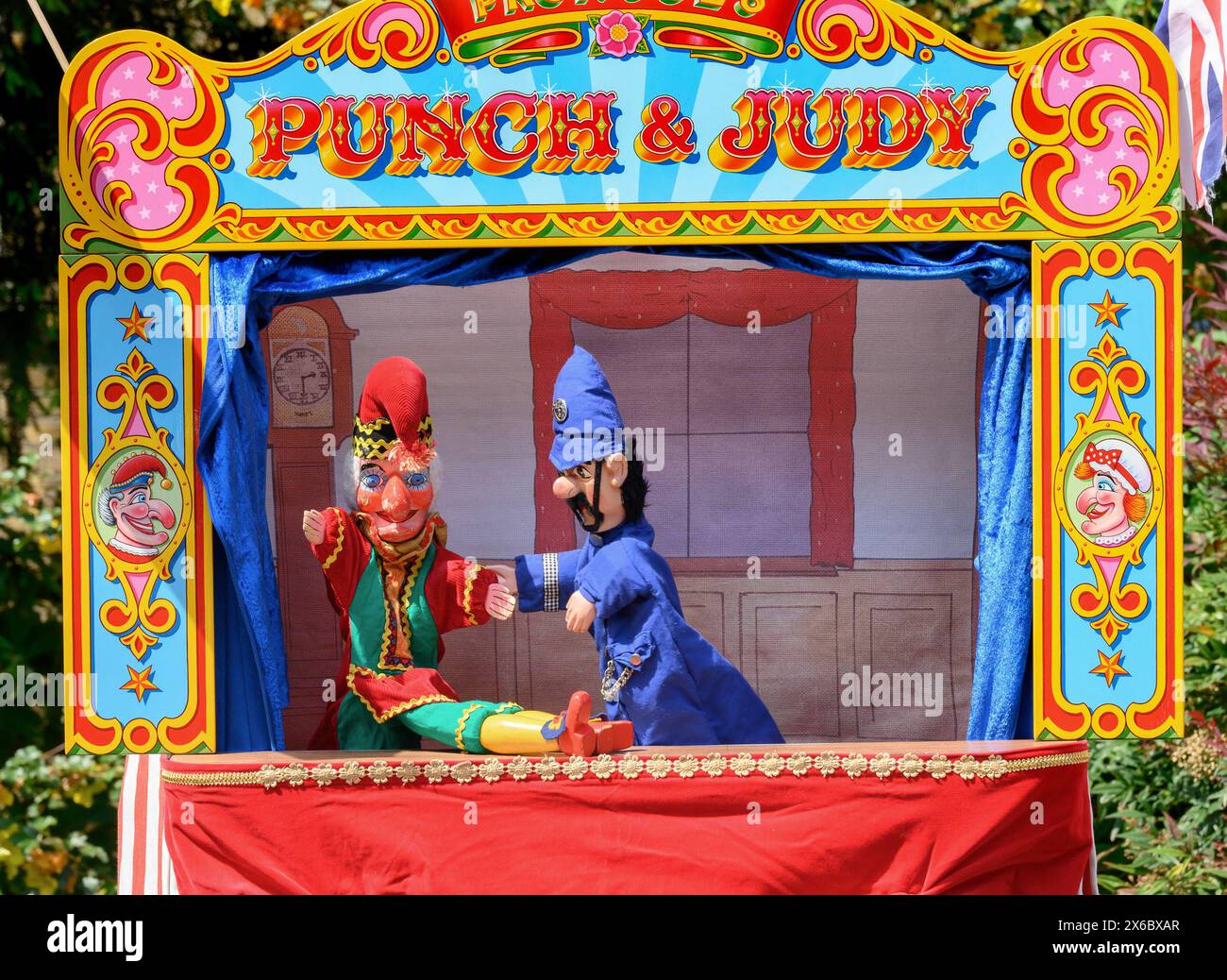 Mr Punch and the policeman in a traditional Punch and Judy show at the ...