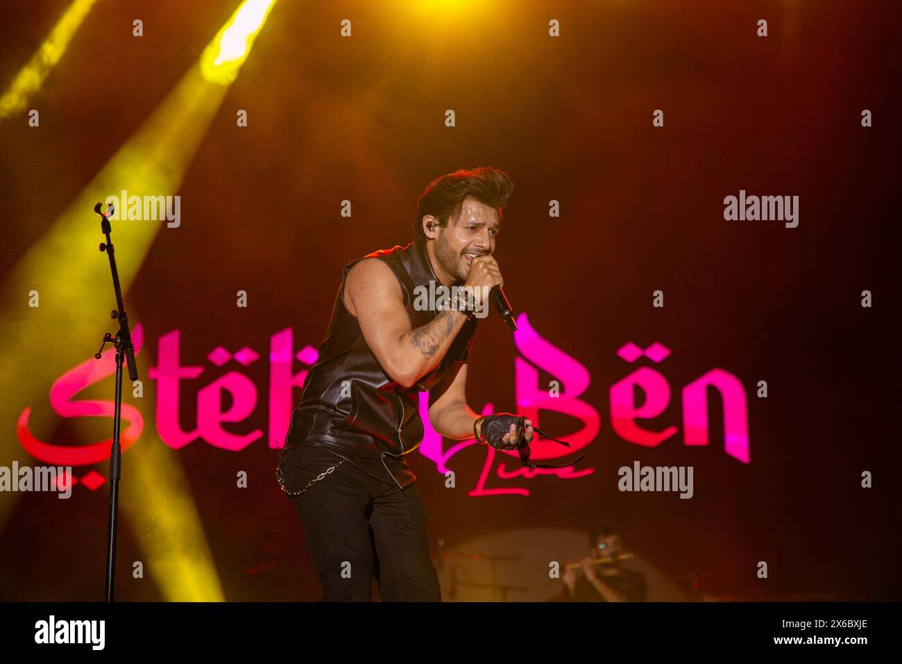 NEW DELHI, INDIA - MAY 10: Singer Stebin Ben performs during the final ...