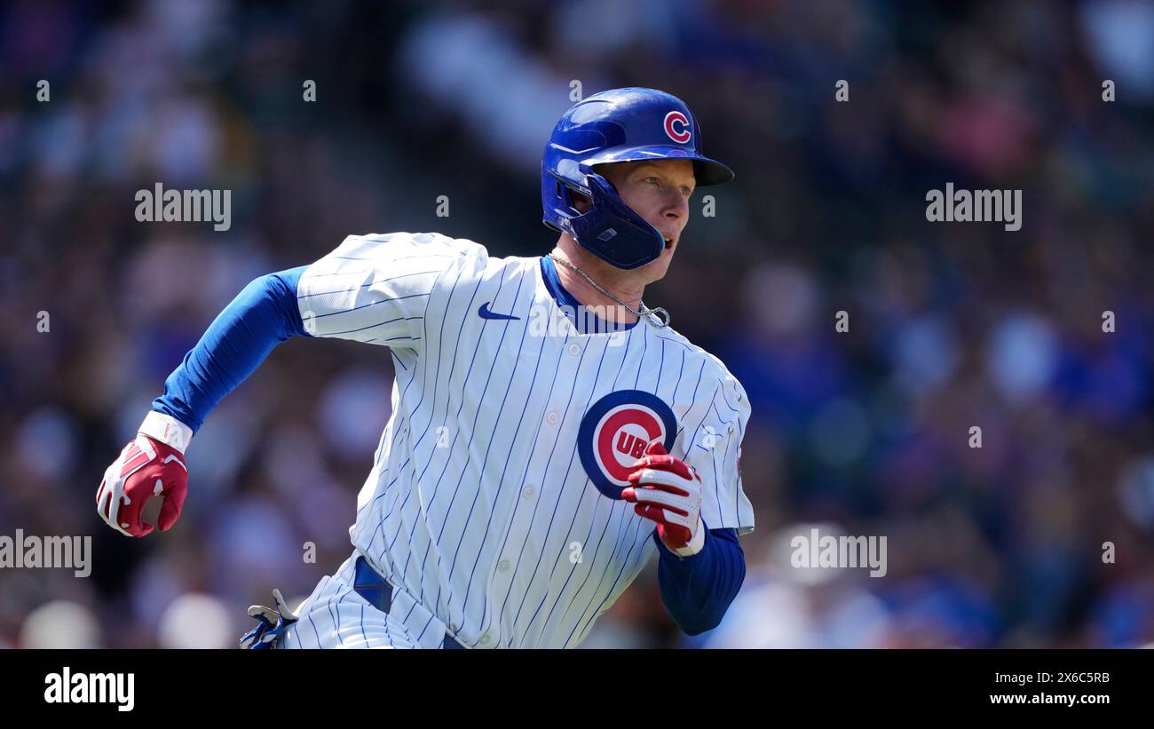 Chicago Cubs' Pete Crow-Armstrong rounds first during a baseball game ...