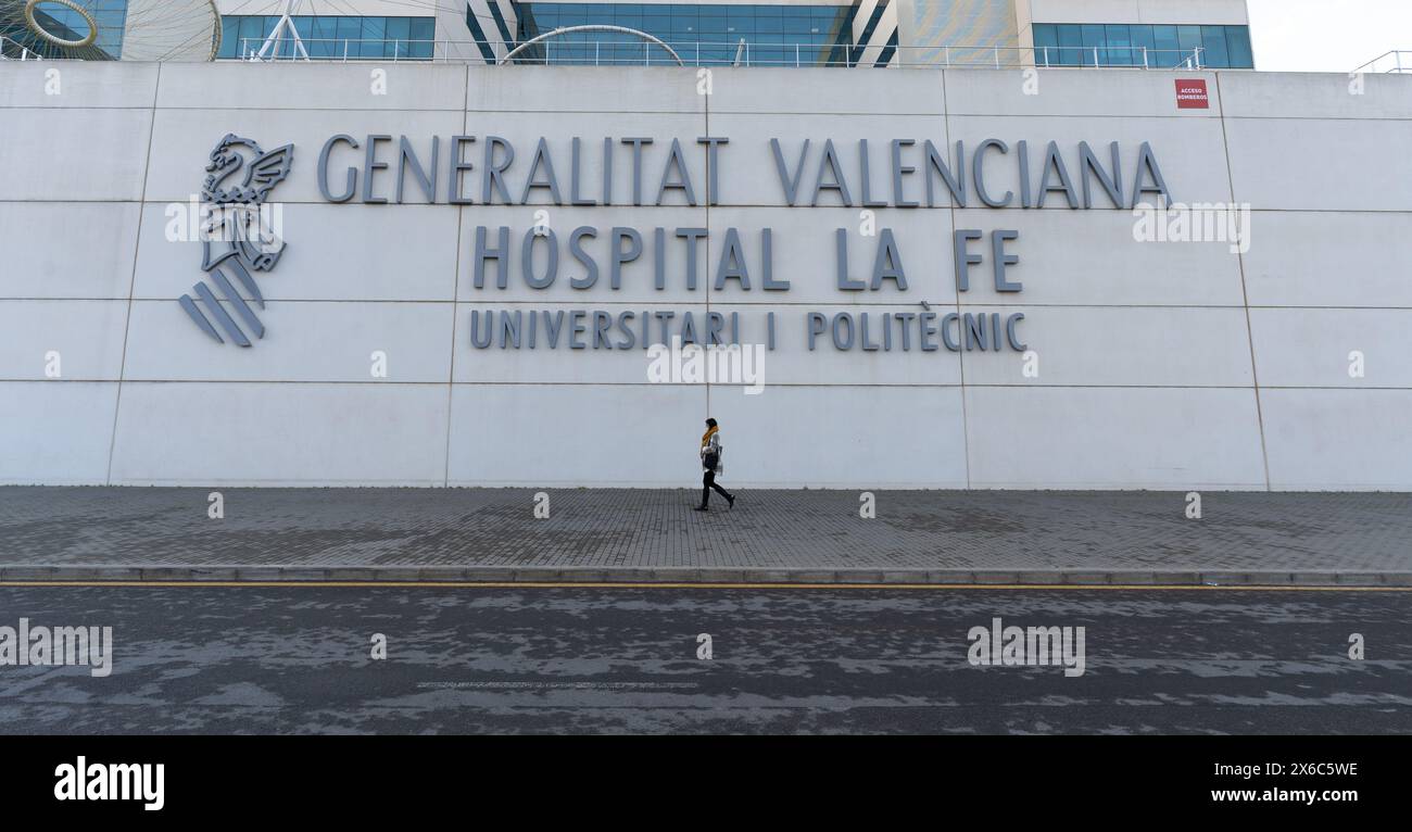 Exterior facade of the Hospital la Fe in Valencia with the large sign ...