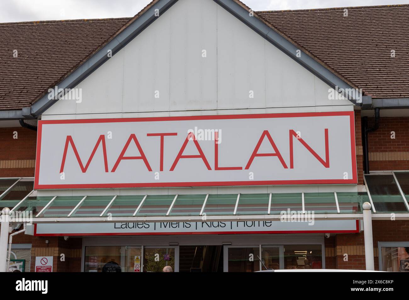 Matalan signage hi-res stock photography and images - Alamy