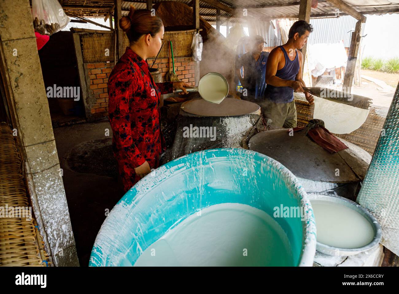 Rice paper production in the Mekong Delta at Cai Rang in Vietnam Stock ...