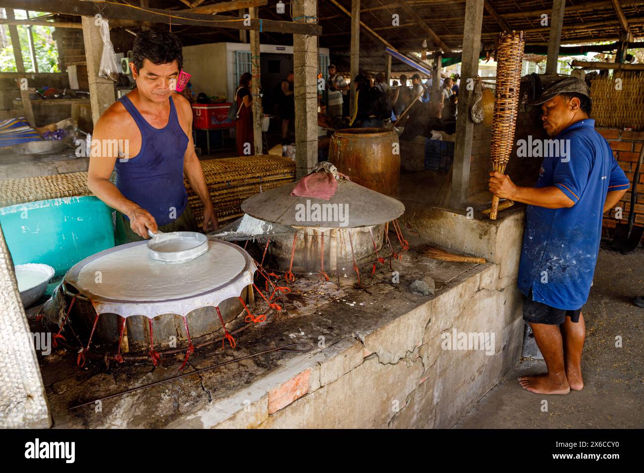 Rice paper production in the Mekong Delta at Cai Rang in Vietnam Stock ...