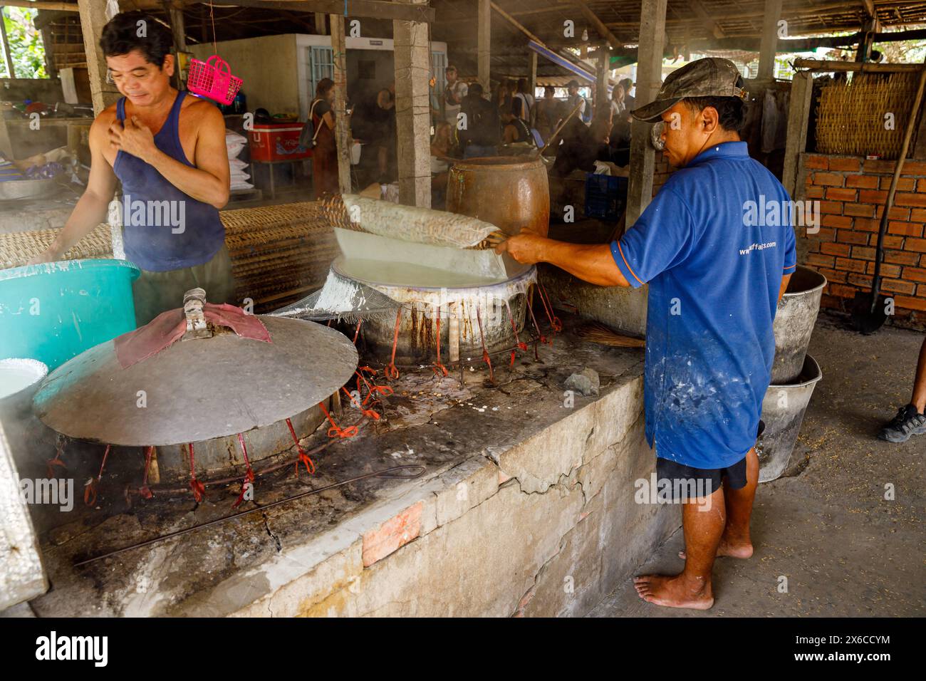 Rice paper production in the Mekong Delta at Cai Rang in Vietnam Stock ...