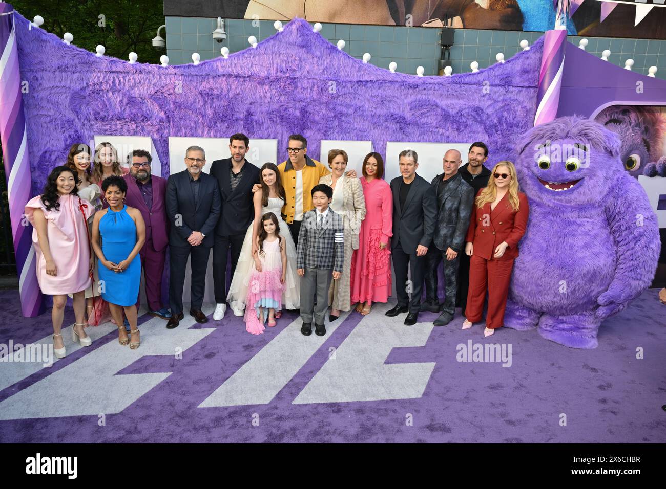 Awkwafina, Catharine Daddario, Emily Blunt, Liza Colon-Zayas, Bobby ...