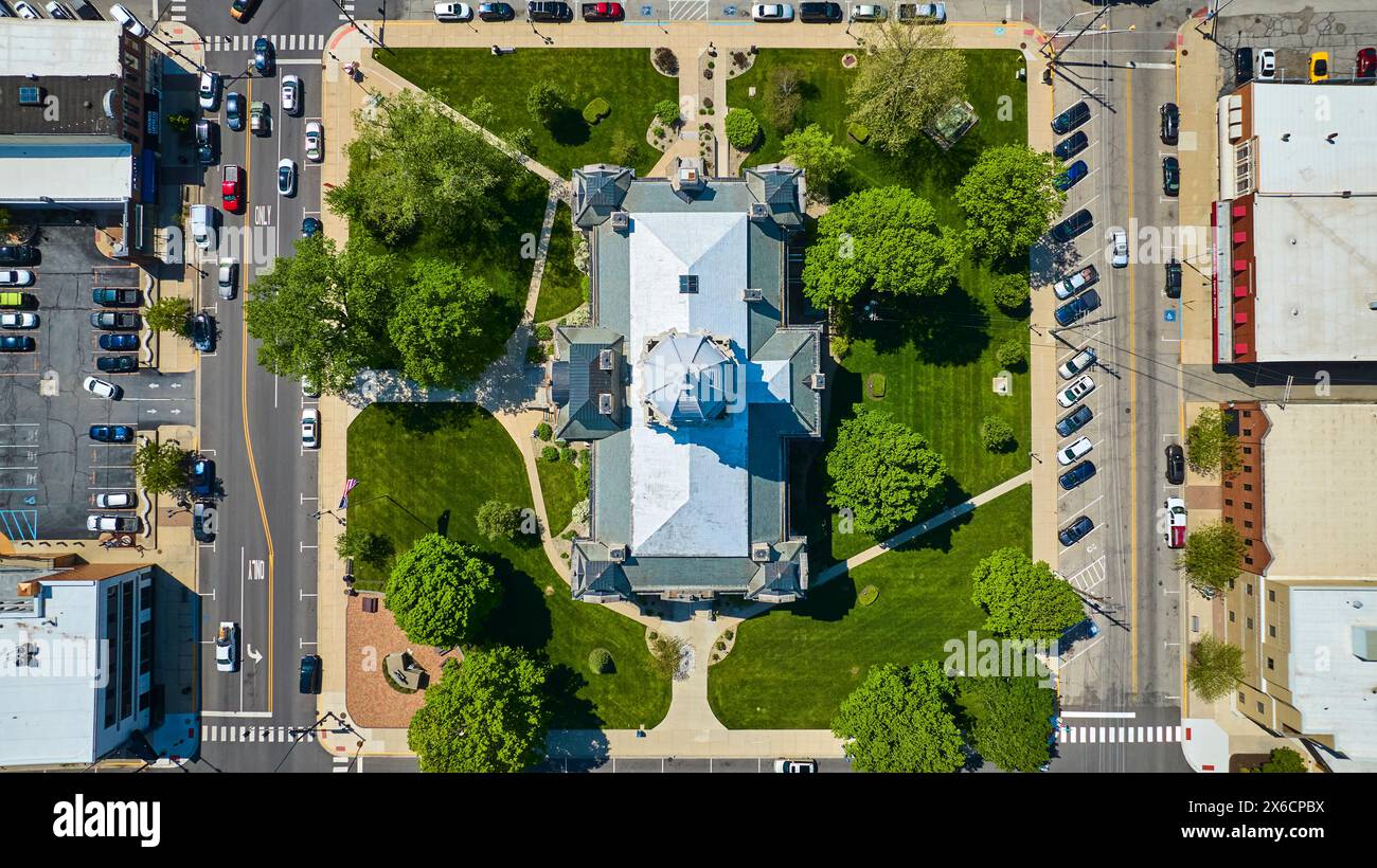 Aerial Top Down View of Historic Courthouse and Park in Warsaw, Indiana ...