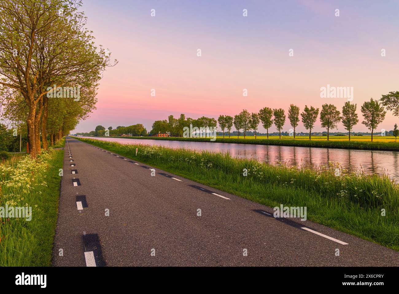 Eoropean waterway hi-res stock photography and images - Alamy