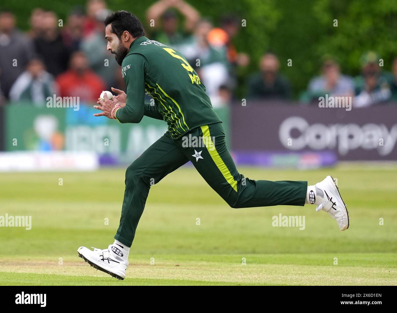 Pakistan's Mohammad Amir catches out Ireland's George Dockrell (not ...