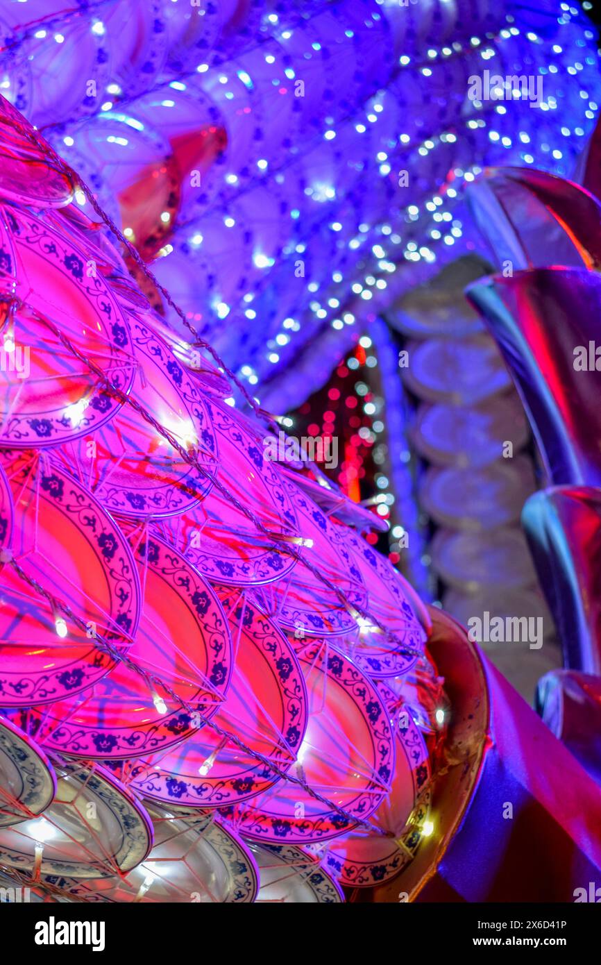 Lantern Festival Chile 2020, Dragon Sculpture Stock Photo - Alamy