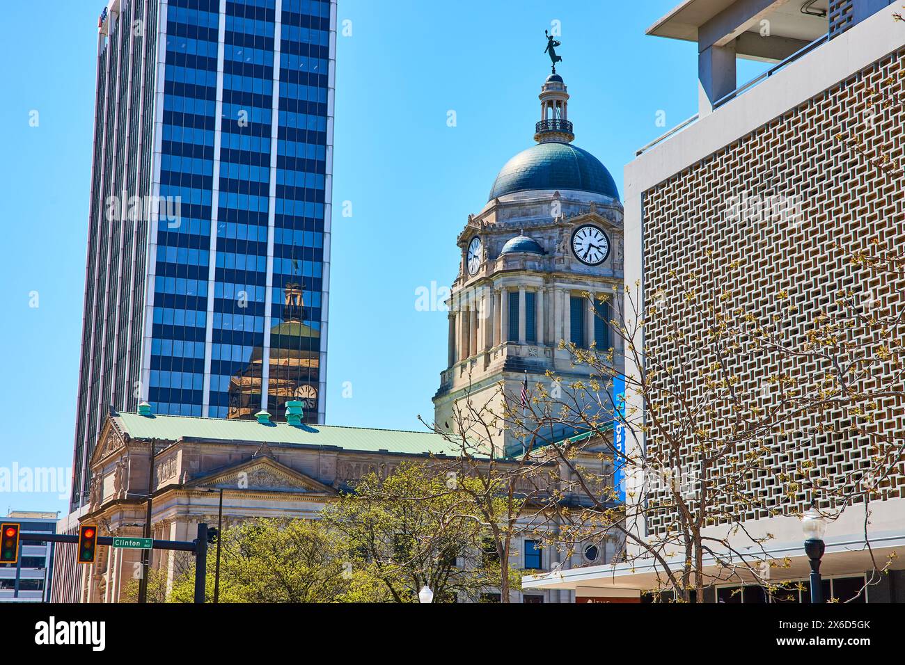 Classical Courthouse and Skyscrapers in Fort Wayne, Street View ...