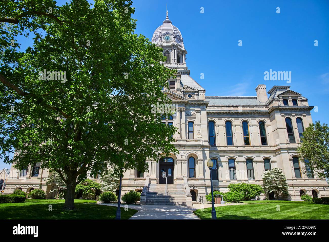 Historic Kosciusko County Courthouse with Landscaped Grounds, Eye-Level ...