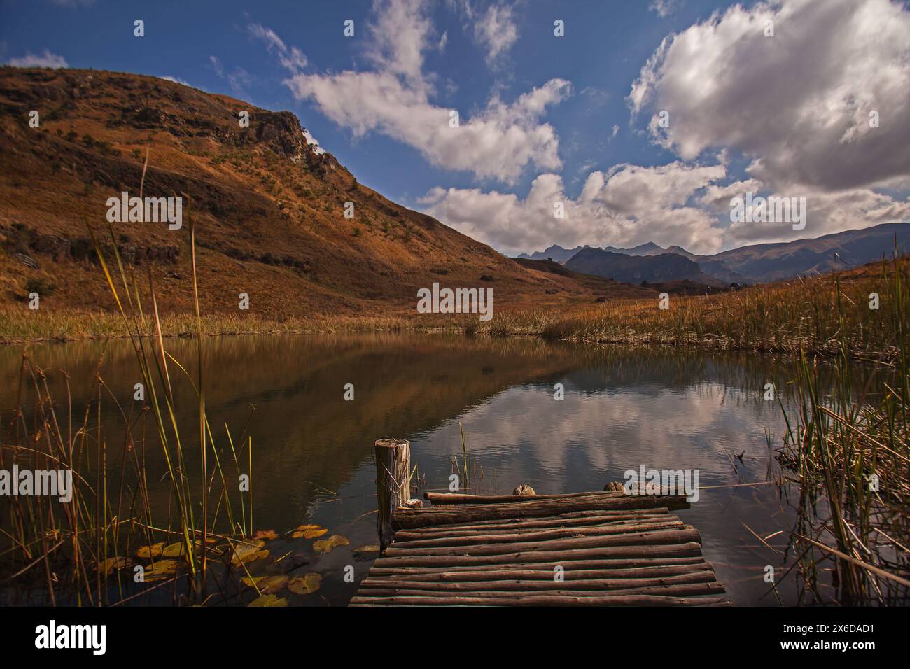 Drakensberg Trout dam 15783 Stock Photo - Alamy