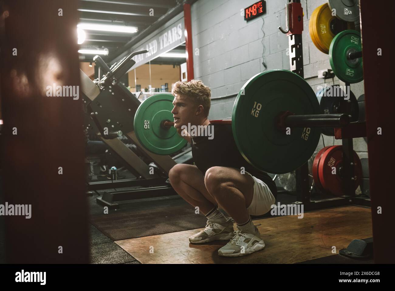 Full body crossfit workout hi-res stock photography and images - Alamy