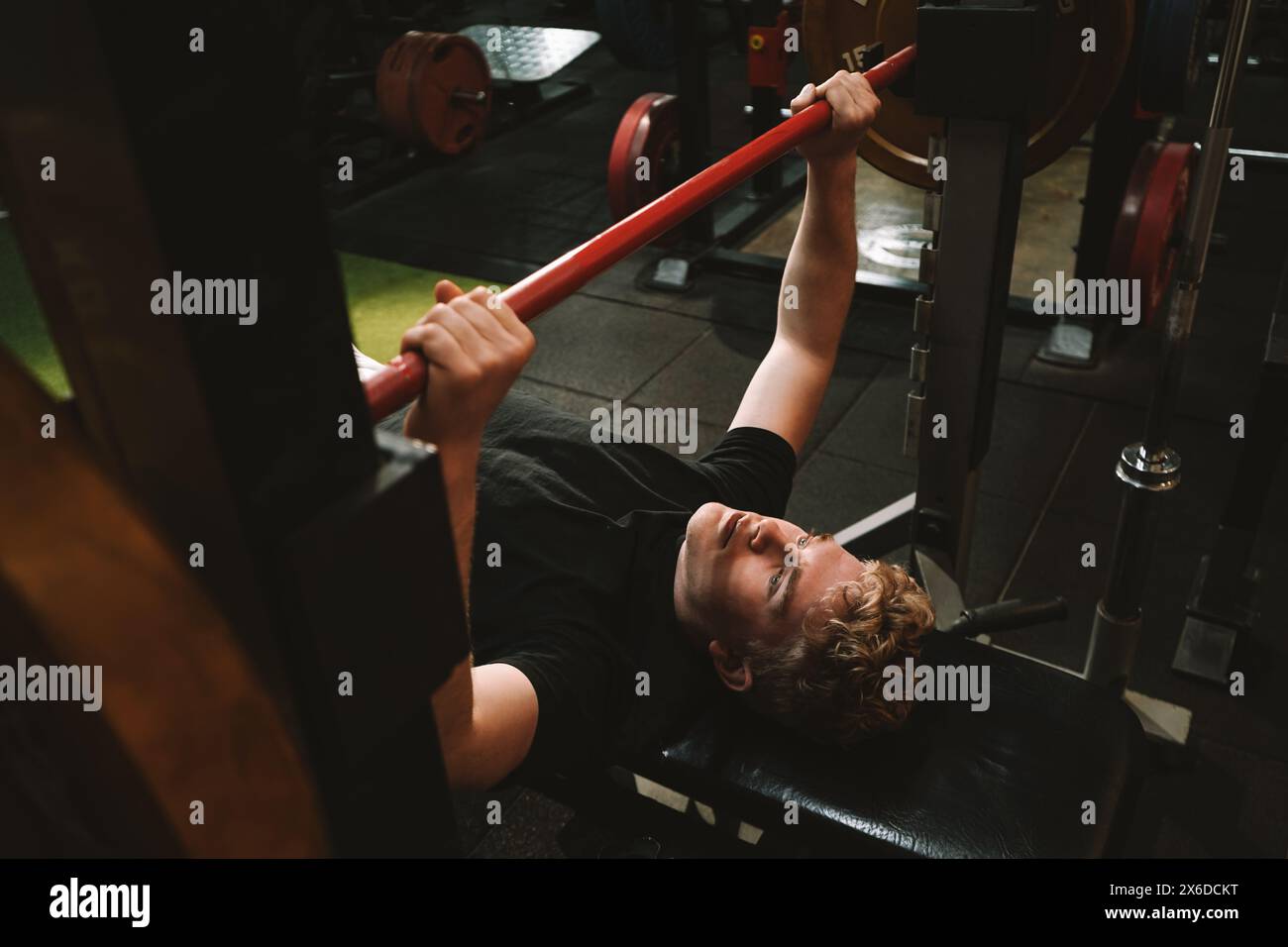 Gym weights chest press hi-res stock photography and images - Alamy