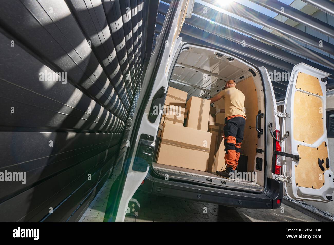Shipment packing boxes hi-res stock photography and images - Alamy
