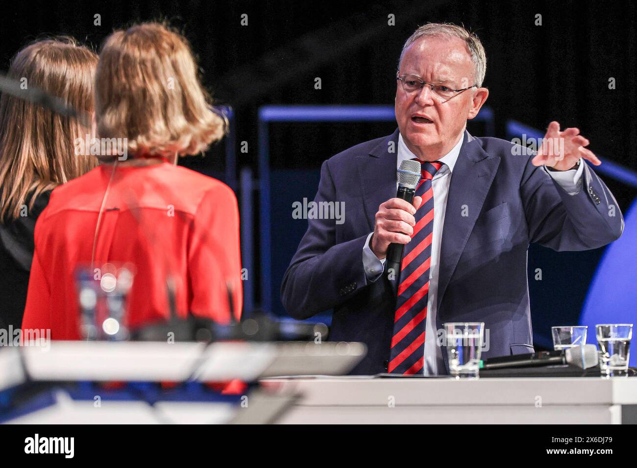 Deutscher Stiftungstag 2024 Diskussion: v.l.n.r Moderatorin Friederike ...