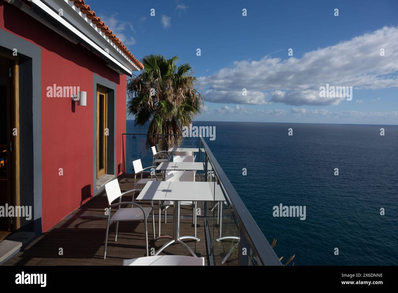 Balcony veranda sea ocean hi-res stock photography and images - Alamy