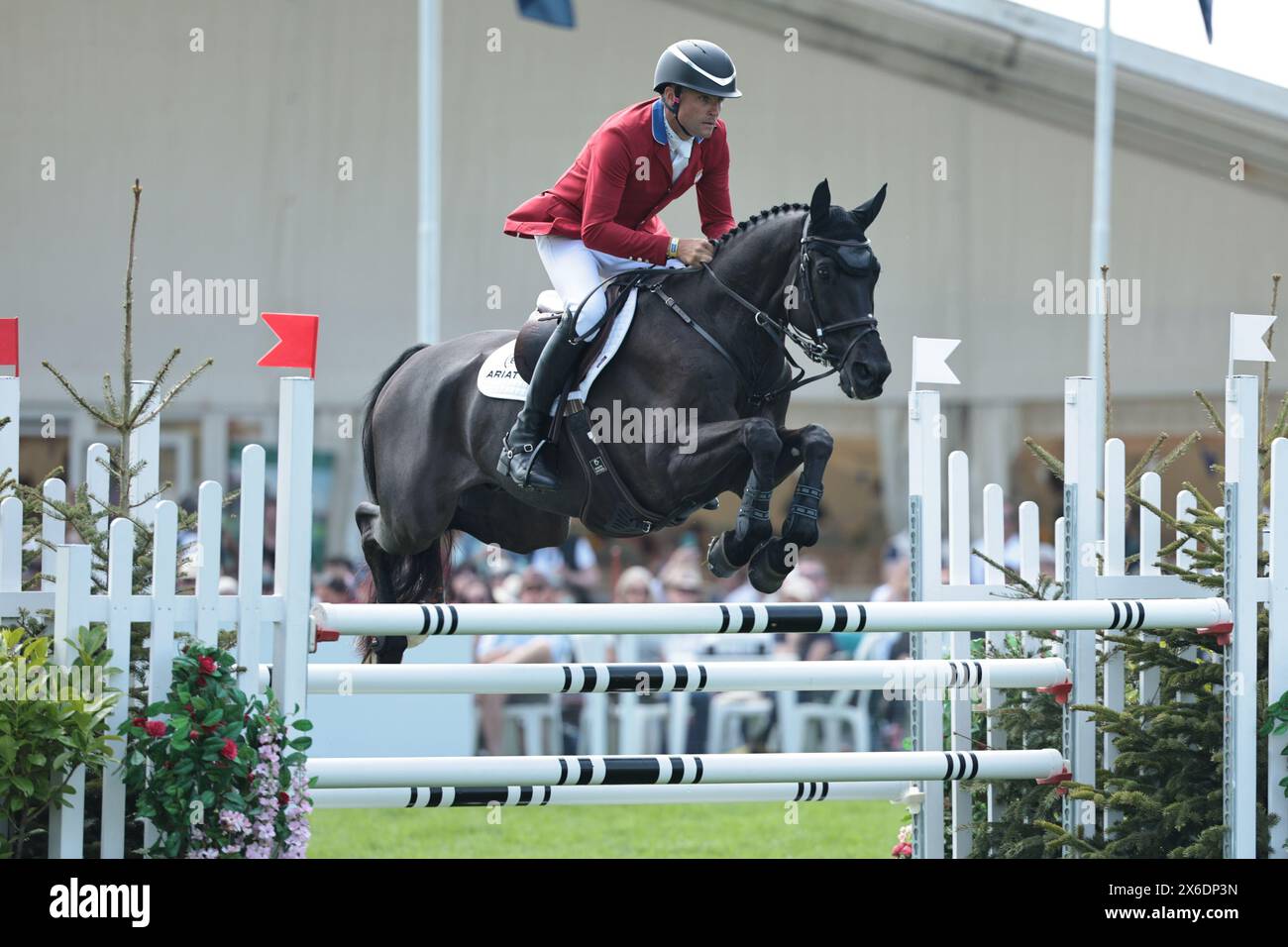 Boyd Martin of the United States with Tsetserleg Tsf during showjumping ...
