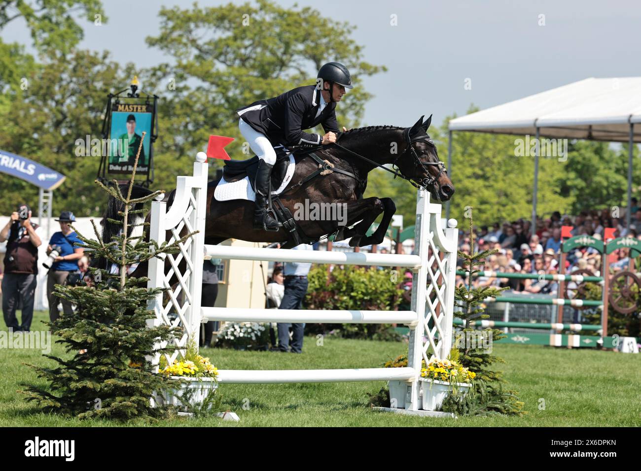 Tom Crisp of Great Britain with Liberty And Glory during showjumping at ...
