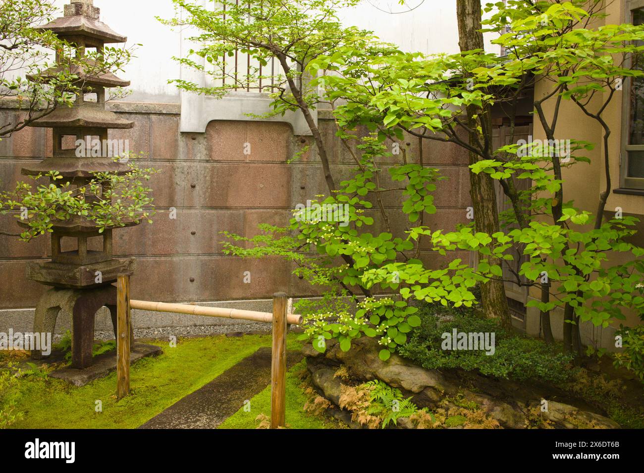 Japan, Kanazawa, Nagamachi, samurai district, Nomura House, garden ...