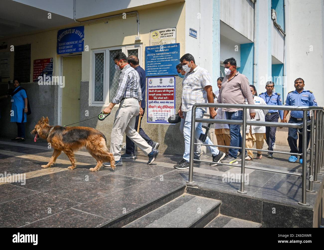 NEW DELHI, INDIA - MAY 14: Bomb Squad from Delhi Police carries out ...