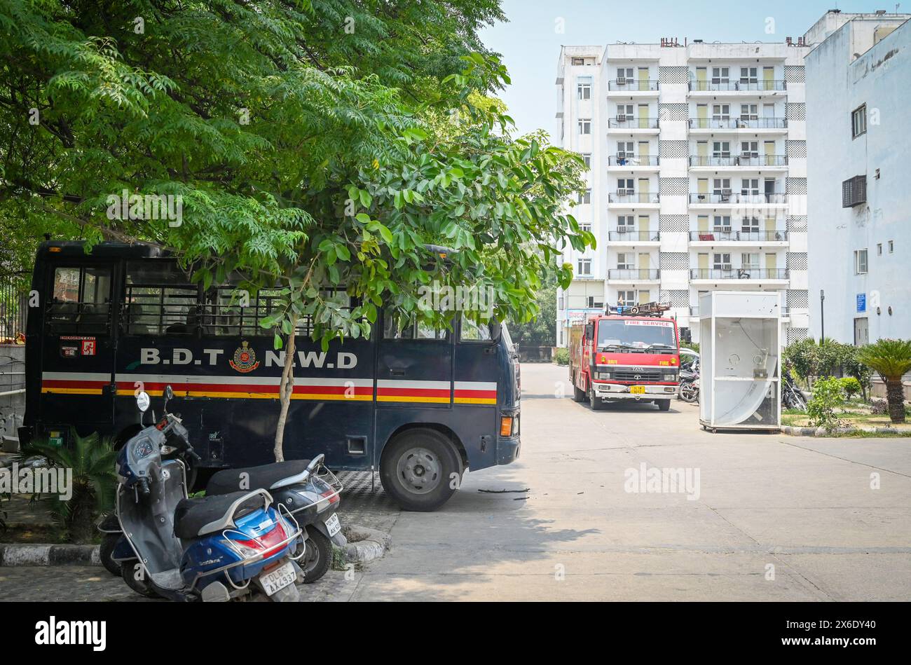 NEW DELHI, INDIA - MAY 14: Vehicles of Fire Department and Delhi Police ...