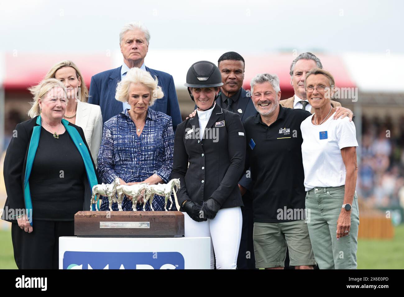 Winner Caroline Powell of New Zealand with Greenacres Special Cavalier ...
